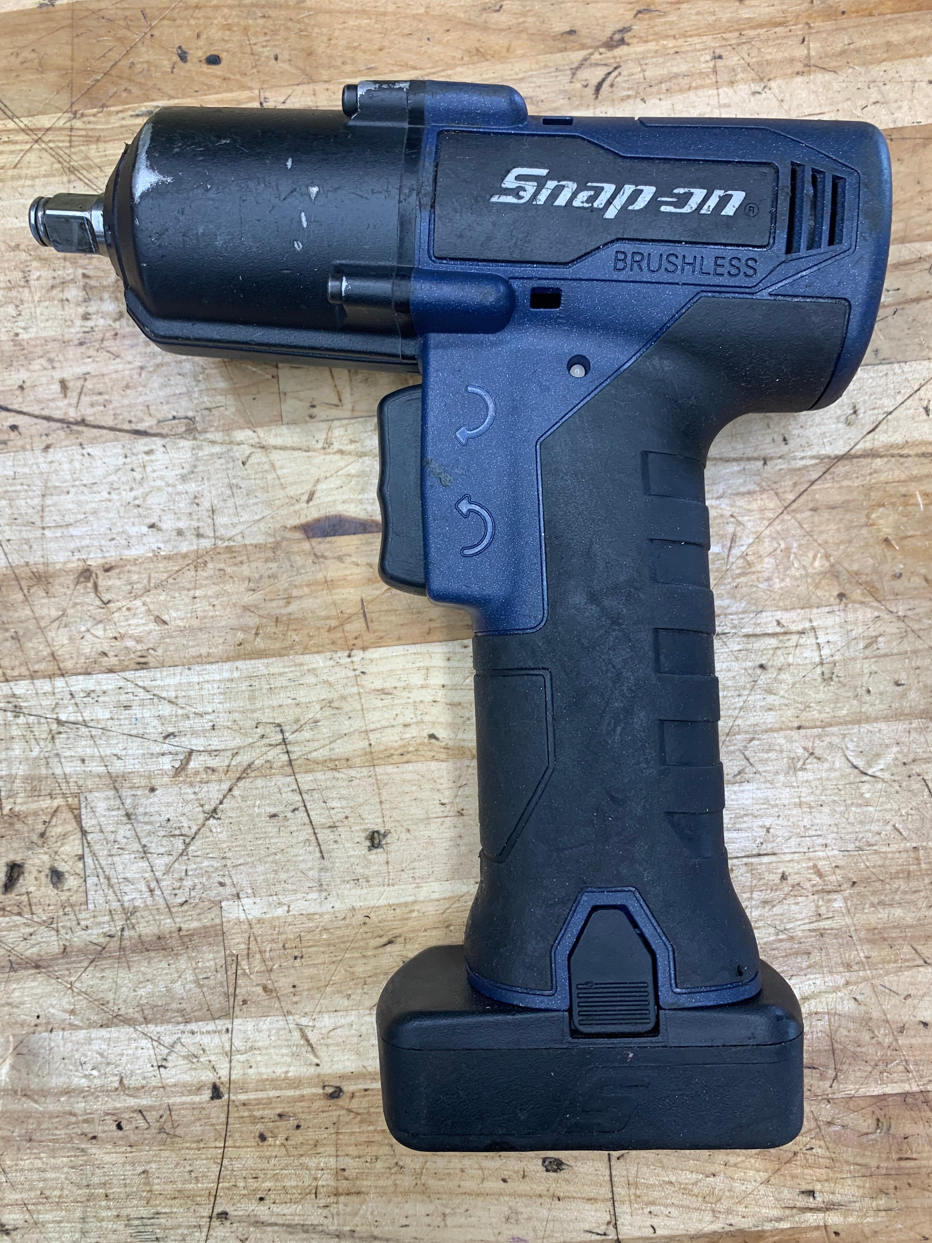 Snap On 3/8” 14v Impact Gun Power Blue WITH BATTERY CT861MB – MRC Tools LLC